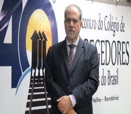 Nova direção do TJRO toma posse; Walter Waltenberg é o novo presidente ...