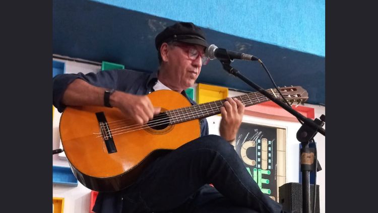 AMAZONALIDADES: Músico Bado realiza show e lança songbook durante ...