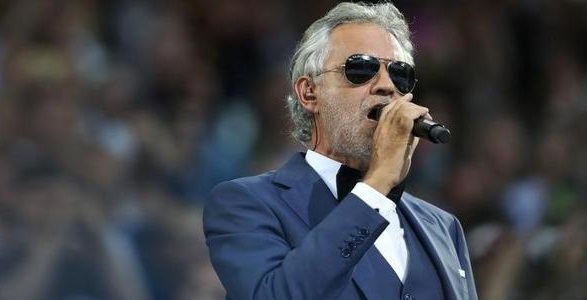 ONLINE: Show do tenor italiano Andrea Bocelli animará a Páscoa neste ...