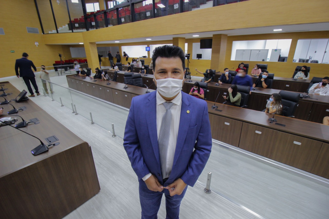 INCENTIVO: Marcelo Cruz recepciona acadêmicos do curso de Direito da ...