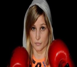 Campeã do mundo de boxe Angelique Duchemin morre aos 26 anos ...